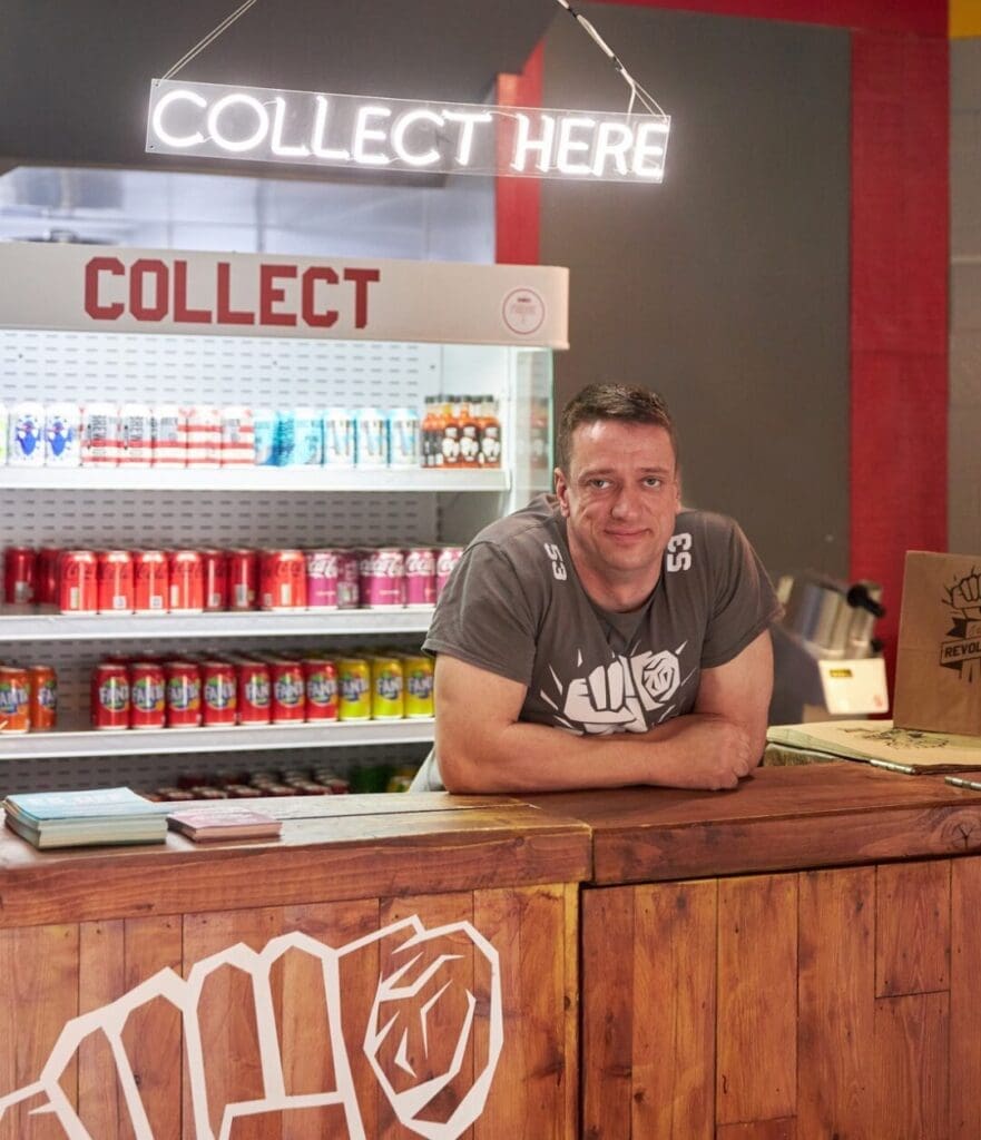 How a Kitchen Management System can solve kitchen chaos